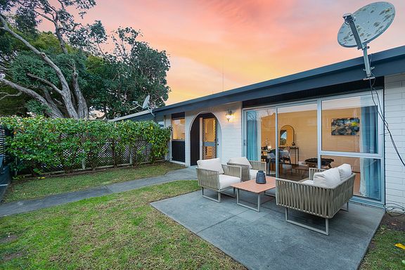 Property value - 2/303 Point Chevalier Road, Point Chevalier ...