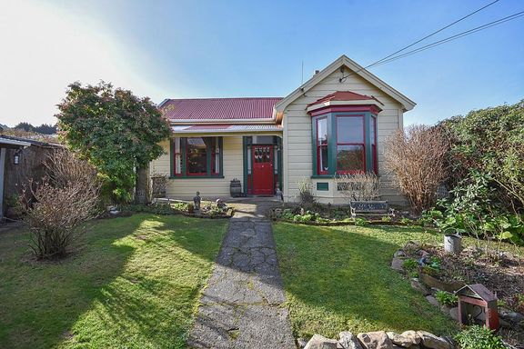 Property value - 68 Hall Road, Sawyers Bay - realestate.co.nz