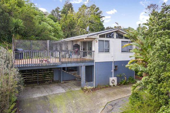 Property value - 186 Ti Rakau Drive, Pakuranga Heights - realestate.co.nz