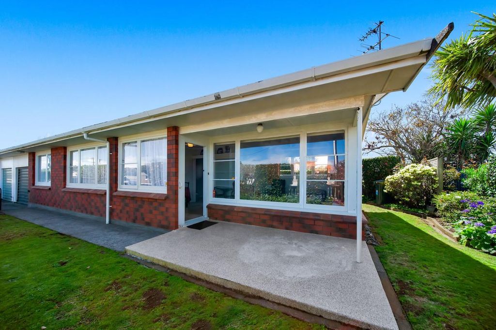 Property value - 12 Surrey Street, Hawera - realestate.co.nz