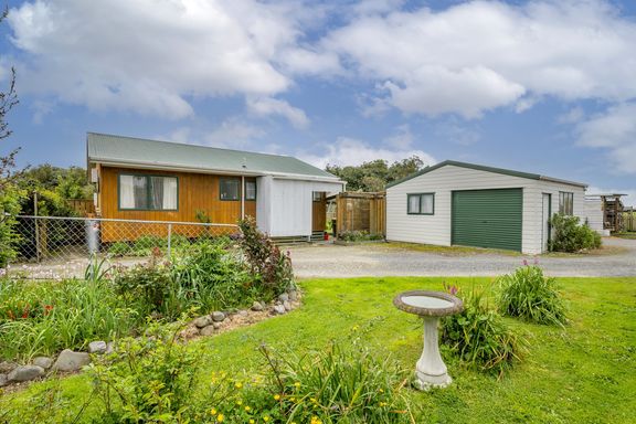 Property value - 246 Hokio Beach Road, Levin - realestate.co.nz