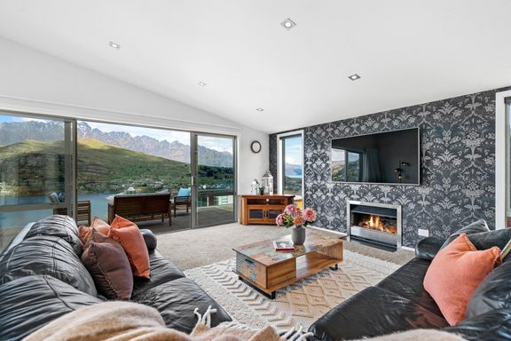 Property value - 44A Highview Terrace, Queenstown Central - realestate ...