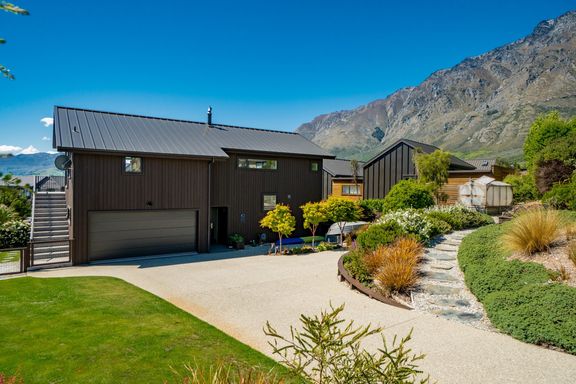 Property value - 7 Mckellar Drive, Jacks Point - realestate.co.nz