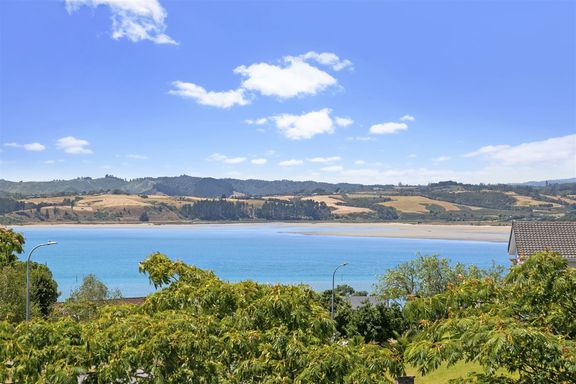 Property value - 6 Stevenson Way, Cockle Bay - realestate.co.nz