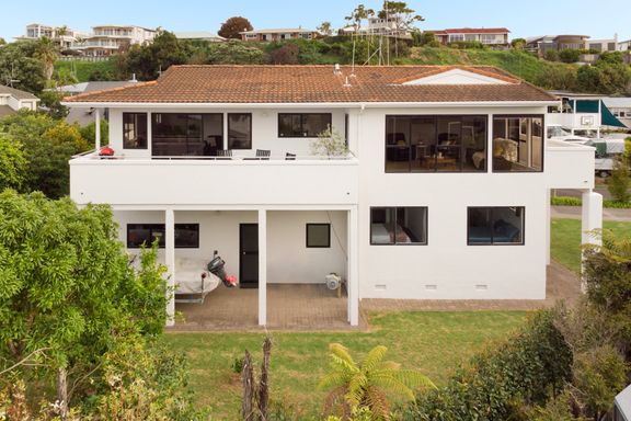 Property value - 9 Seaway Terrace, Otumoetai - realestate.co.nz