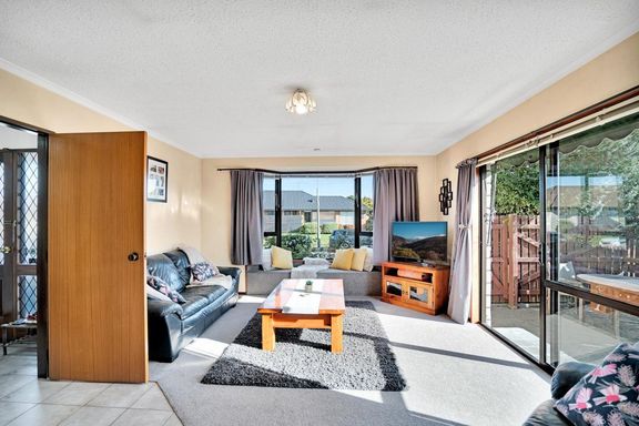 Property value - 2 Sunbeam Place, Halswell - realestate.co.nz