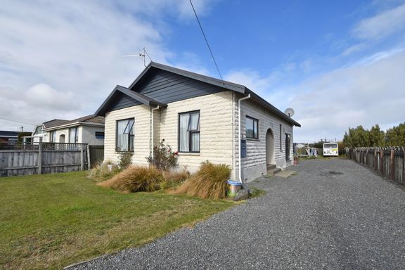 Property value - 25 Dipton Street, Kingswell - realestate.co.nz