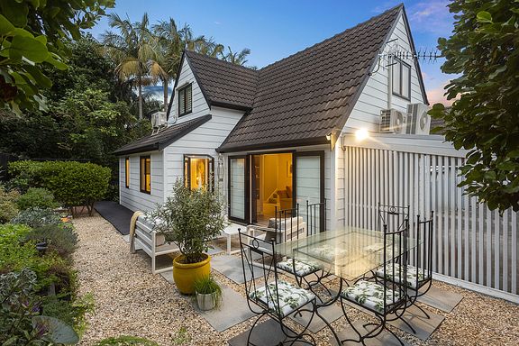 Property value - 3/26 Queens Parade, Devonport - realestate.co.nz