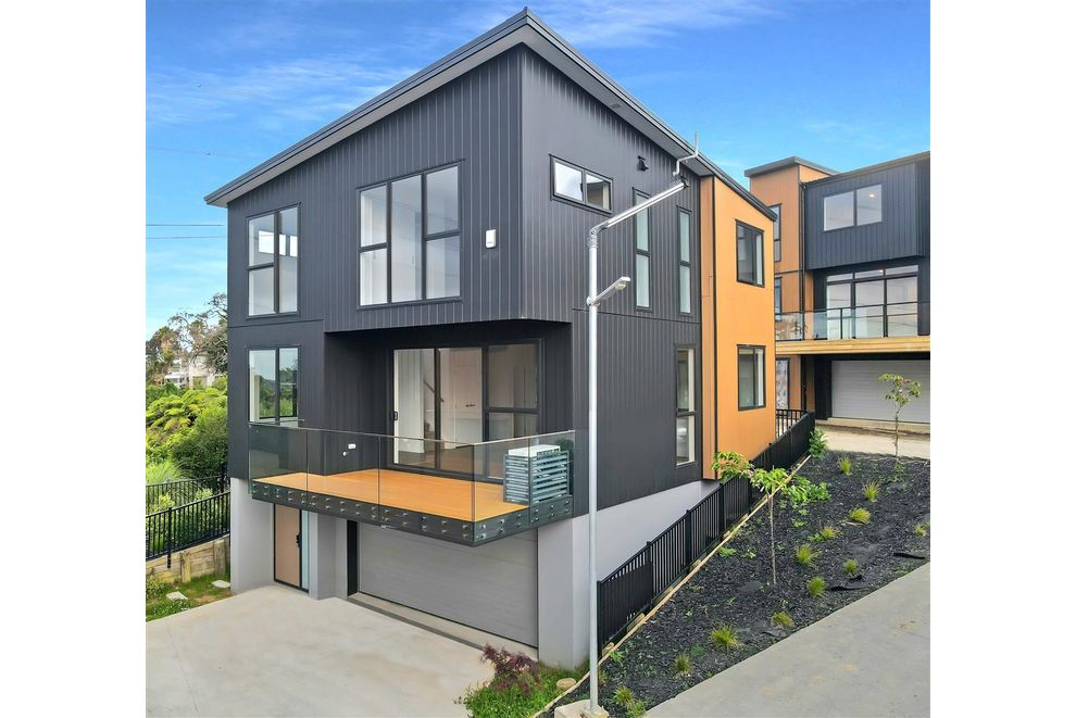 6 & 8 Timo Way, Flat Bush, Manukau City - For Sale - realestate.co.nz