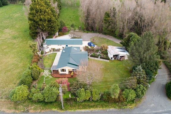 Property value - 1221 Halcombe Road, Halcombe - realestate.co.nz