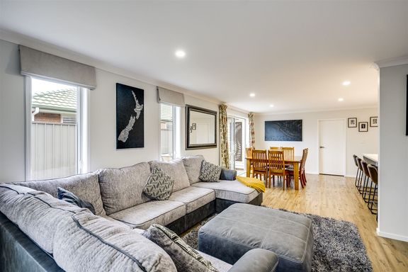 Property value - 27 Aparima Place, Te Awa - realestate.co.nz