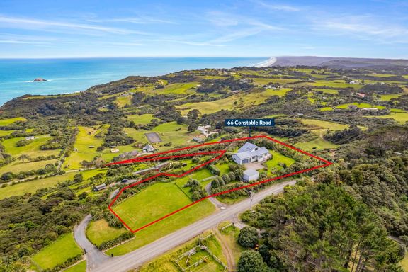 Property value - 66 Constable Road, Muriwai - realestate.co.nz