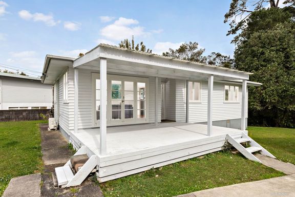 Property value - 10 Bellamy Place, Blockhouse Bay - realestate.co.nz