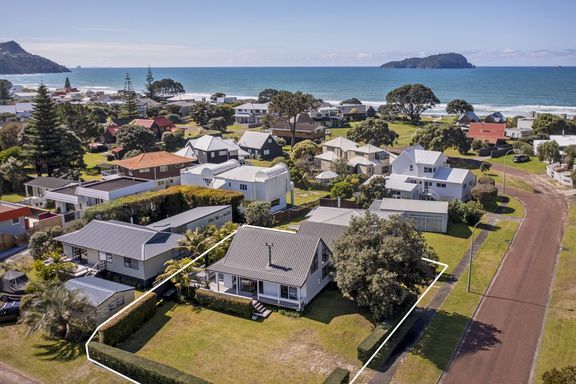 Property value - 9 Mountain Vista Place, Pauanui - realestate.co.nz