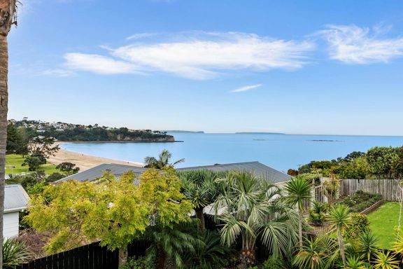 Property value - 2/28 Beechwood Road, Rothesay Bay - realestate.co.nz