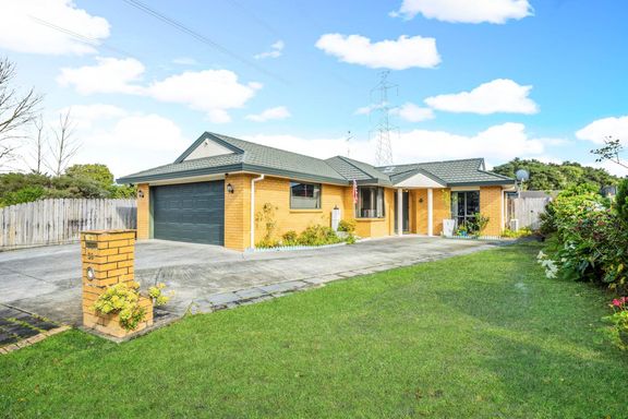 Property value - 39 Medvale Avenue, Flat Bush - realestate.co.nz