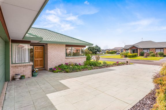 Property value - 2 Kaye's Place, Paraparaumu Beach - realestate.co.nz