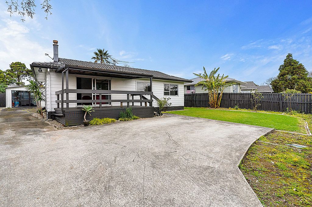 Property value - 6 Stoll Place, Clendon Park - realestate.co.nz