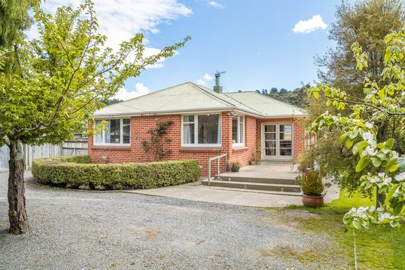 Property value - 130 Stokes Valley Road, Stokes Valley - realestate.co.nz