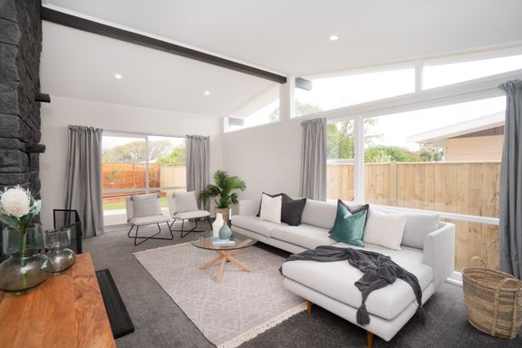 Property value - 9 Abraham Crescent, Milson - realestate.co.nz