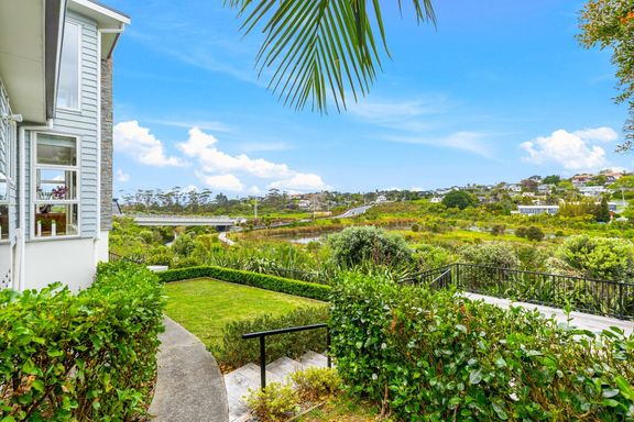 Property value - 14 Remuremu Street, Long Bay - realestate.co.nz