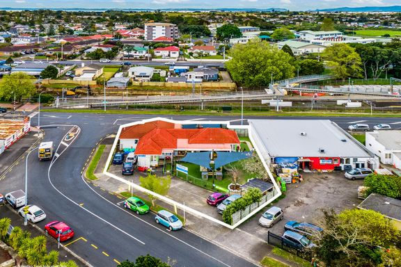 Property value - 2 Coronation Road, Papatoetoe - realestate.co.nz