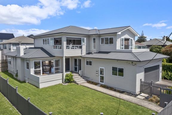 Property value - 65 Seacliffe Avenue, Belmont - realestate.co.nz