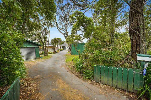 Property value - 256 Titirangi Road, Titirangi - realestate.co.nz