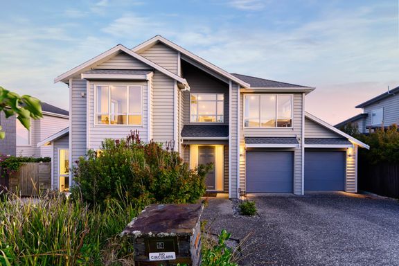 Property value - 14 Tuangi Street, Long Bay - realestate.co.nz