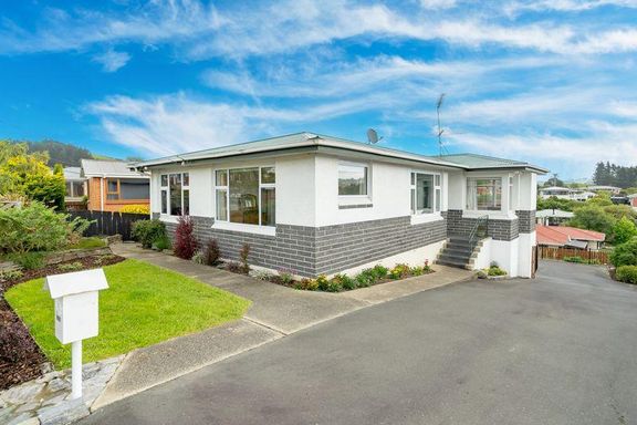 Property value - 54 Elwyn Crescent, Green Island - realestate.co.nz