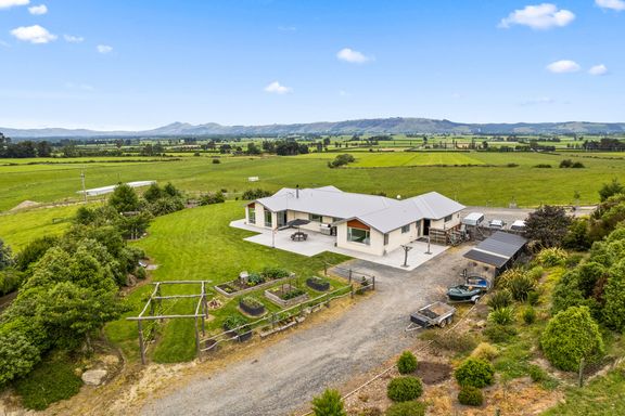 Property value - 62 Back Road, Outram - realestate.co.nz