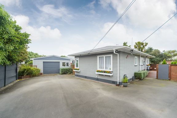 Property value - 21 Slacks Road, Awapuni - realestate.co.nz