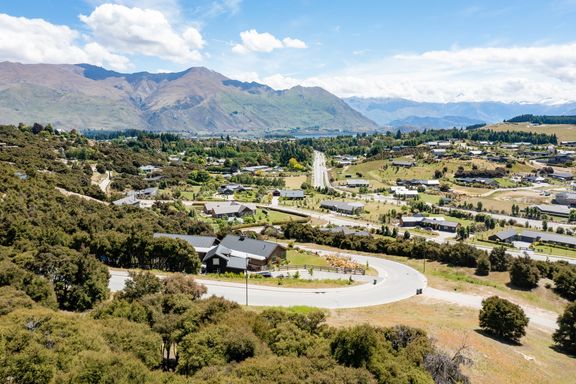 Property value - 9 Highfield Ridge, Wanaka - realestate.co.nz