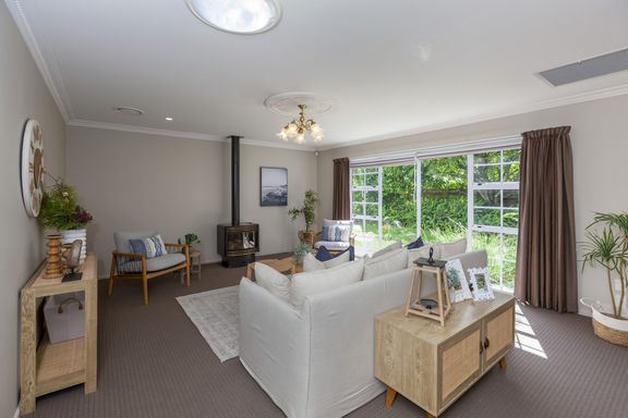 Property value - 34 Awanui Drive, Waikanae - realestate.co.nz