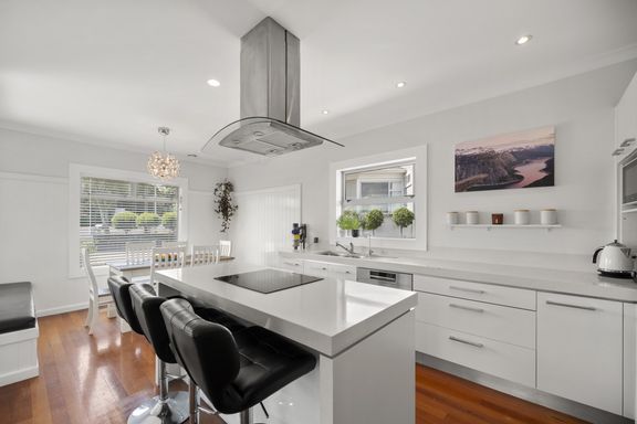 Property value - 4 Tuakau Road, Pukekohe - realestate.co.nz