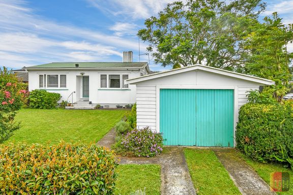 Property value - 130 Old Wairoa Road, Papakura - realestate.co.nz