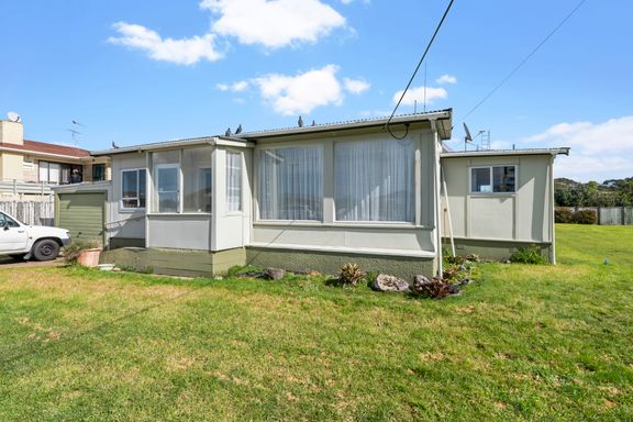 Property value - 238 Centreway Road, Orewa - realestate.co.nz