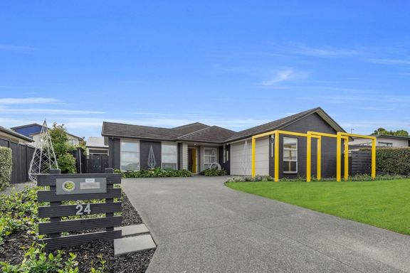 Property value - 24 Lydiard Place, Beachlands - realestate.co.nz
