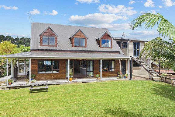 Property value - 7 Hatfield Heights, Hatfields Beach - realestate.co.nz