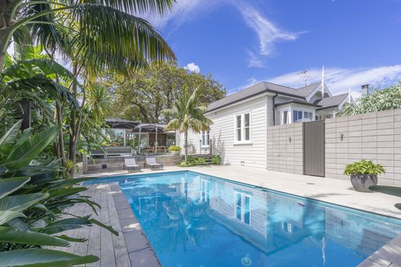 Property value - 5 Finch Street, Morningside - realestate.co.nz