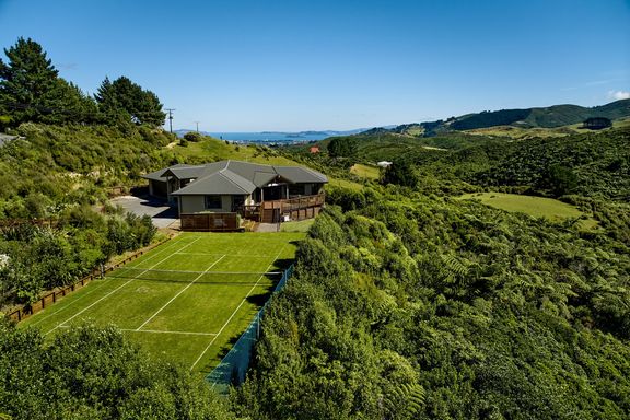 Property value - 69 Kaitangata Crescent, Kelson - realestate.co.nz