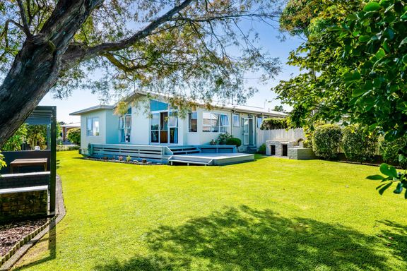 Property value - 15 Leon Place, Waitara - realestate.co.nz