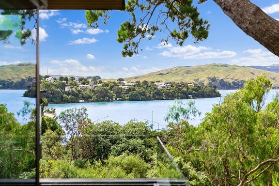 Property value - 26 Postgate Drive, Whitby - realestate.co.nz