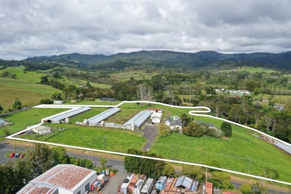 Property value - 348 Henderson Valley Road, Henderson Valley ...