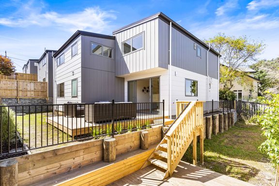 Property value - 32D Gulf View Road, Murrays Bay - realestate.co.nz