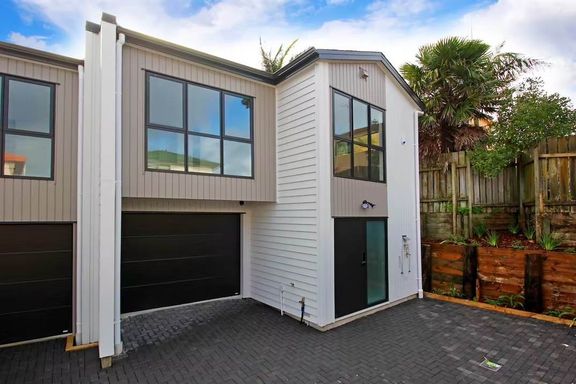 Property value - 21F Craigbank Avenue, New Lynn - realestate.co.nz