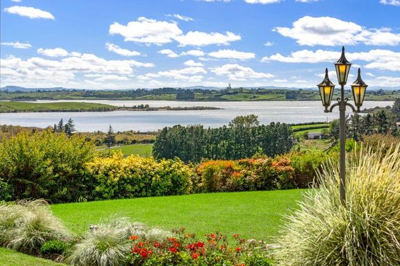 Property value - 76 Hillside Heights Road, Huntly - realestate.co.nz