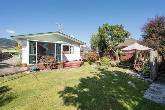 Property value - 2/688 Main Road Stoke, Stoke - realestate.co.nz