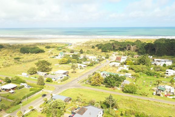 Property value - 19 Muaupoko Street, Hokio Beach - realestate.co.nz