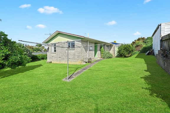 Property value - 28B Hazelwood Avenue, Dinsdale - realestate.co.nz
